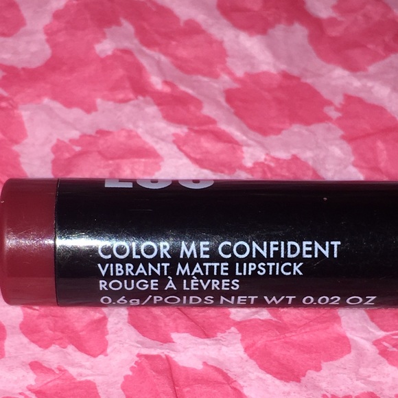 LOC | Makeup | 2 Loc Ultragloss Lip Pencil 1 Vibrant Matte | Poshmark